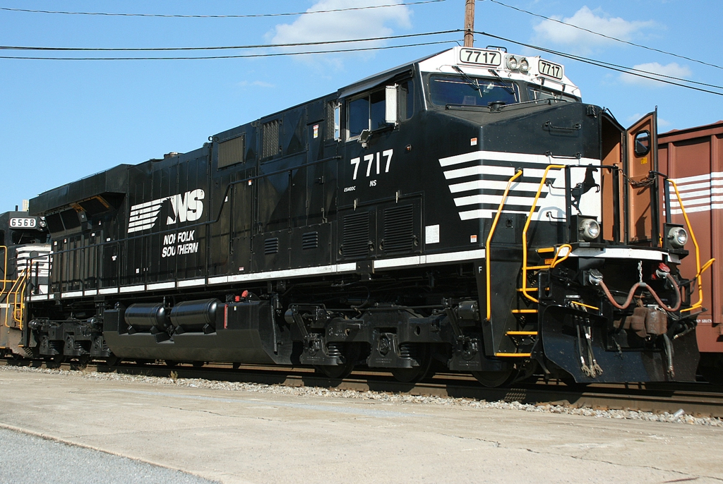 NS 7717
